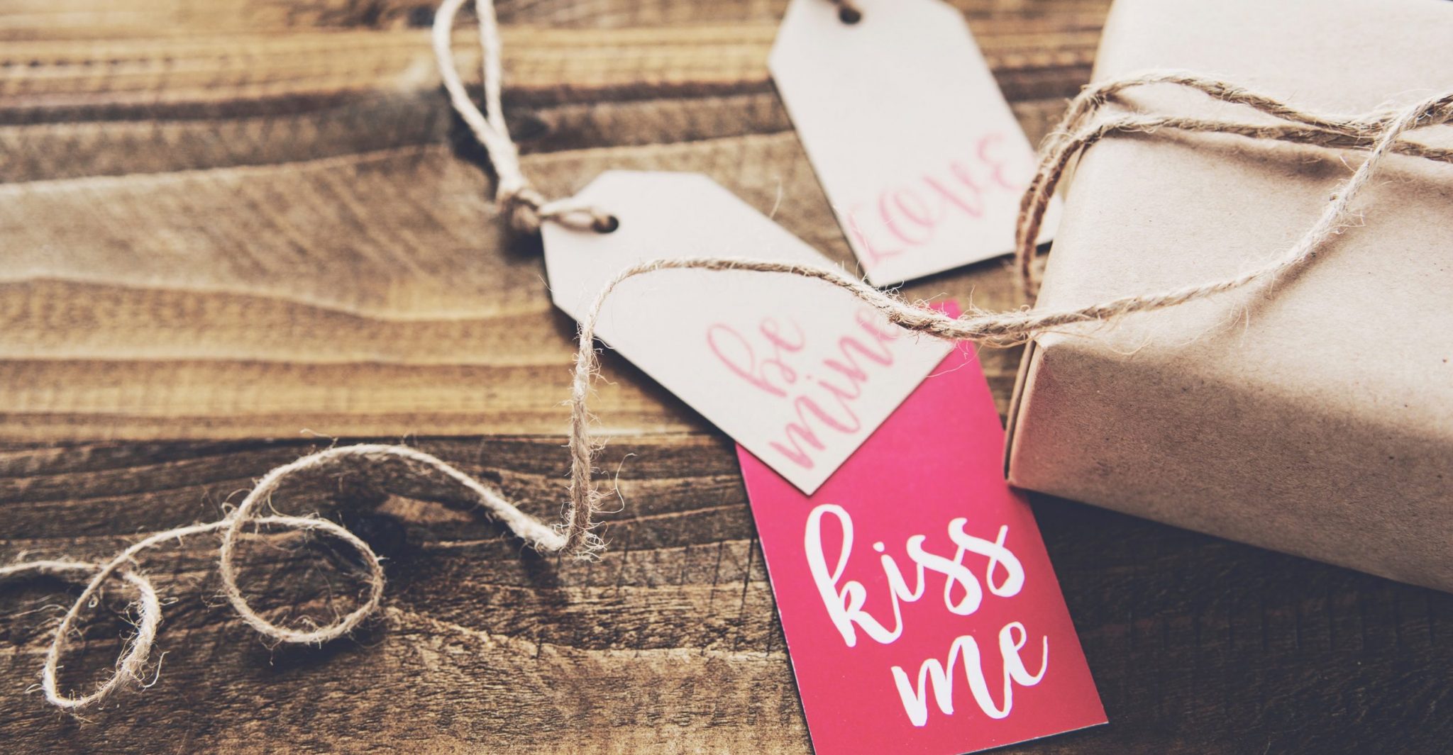 Top 10 cadouri traditionale de nunta - Funny Blog